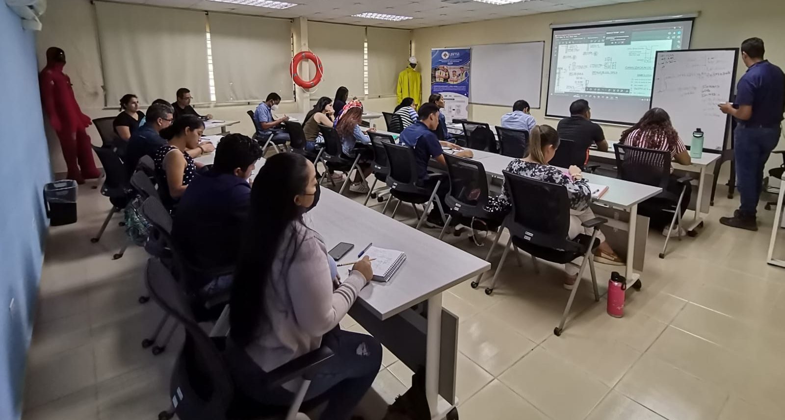 Centro de Capacitación y Certificación Técnica y Profesional